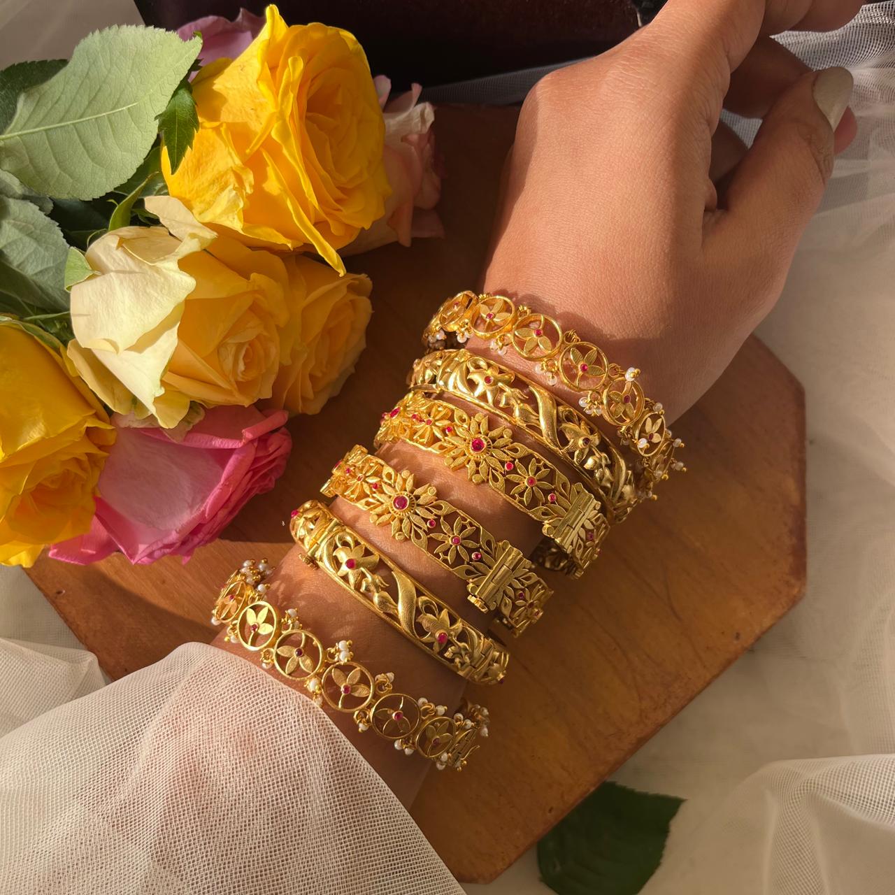 BANGLES & BRACELETS – SADGI