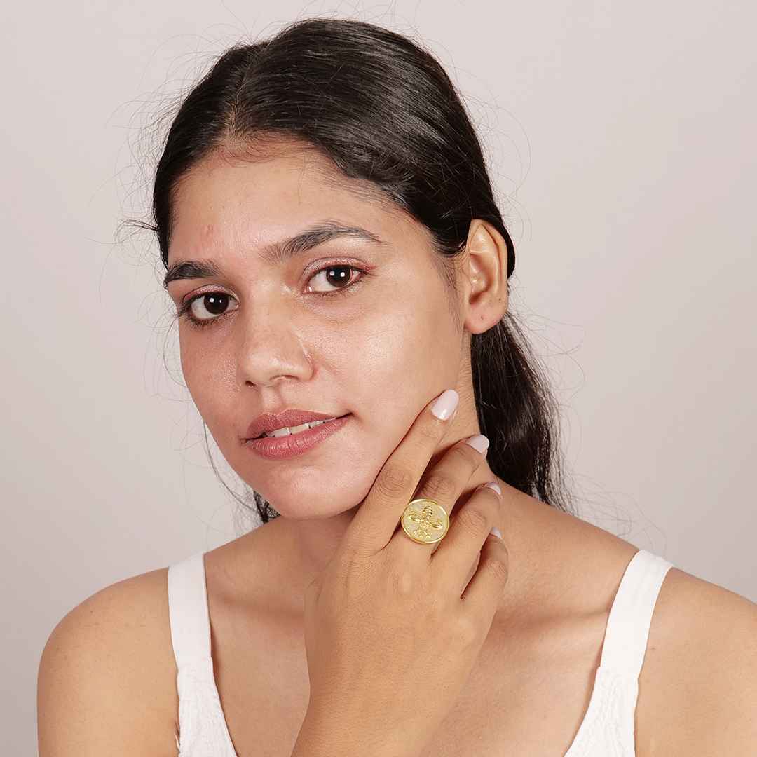 Queen Bee Ring – SADGI