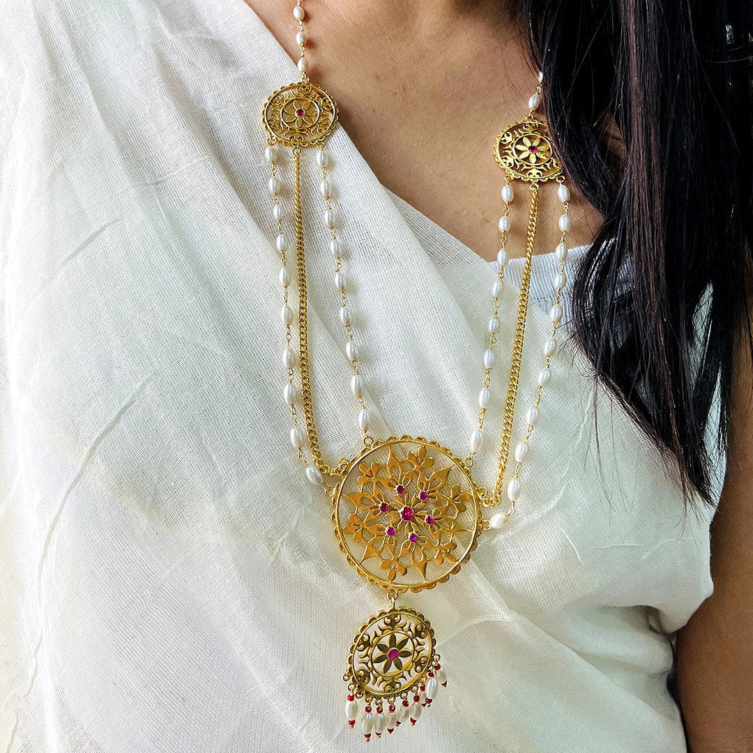 Rajasi Gold Long Necklace – SADGI